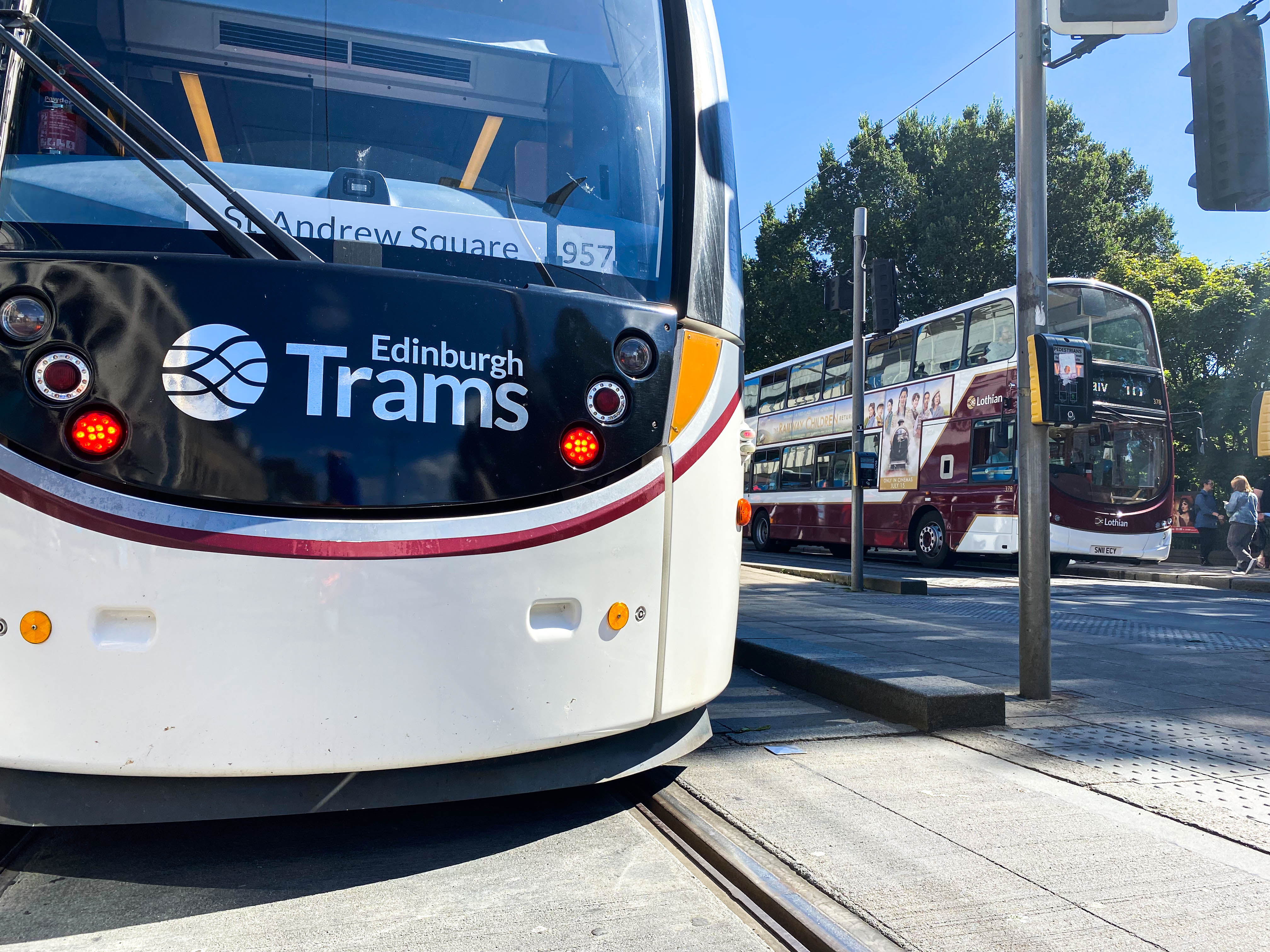 Hassle-free travel for city centre concert | Edinburgh Trams